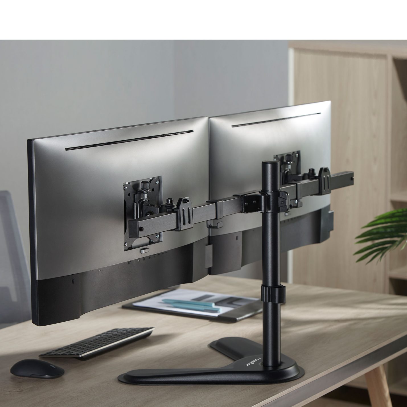 ErgoReach EP2 Pole Mount Dual-Screen Monitor Stand, up to Two 32 ...