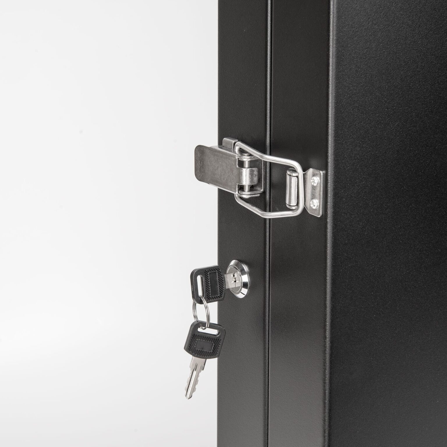 SolidRack 2U Low Profile Vertical Mount Switch-Depth Wall-Mount Rack ...